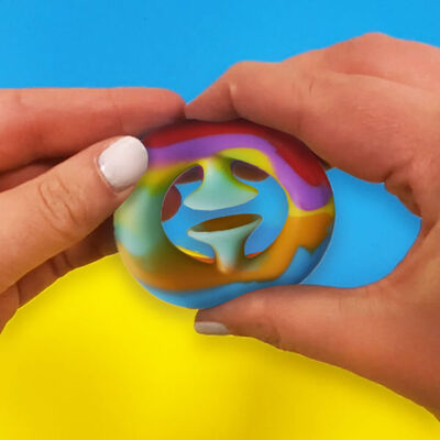 Rainbow Push Snapper From 0.25 GBP | The Works